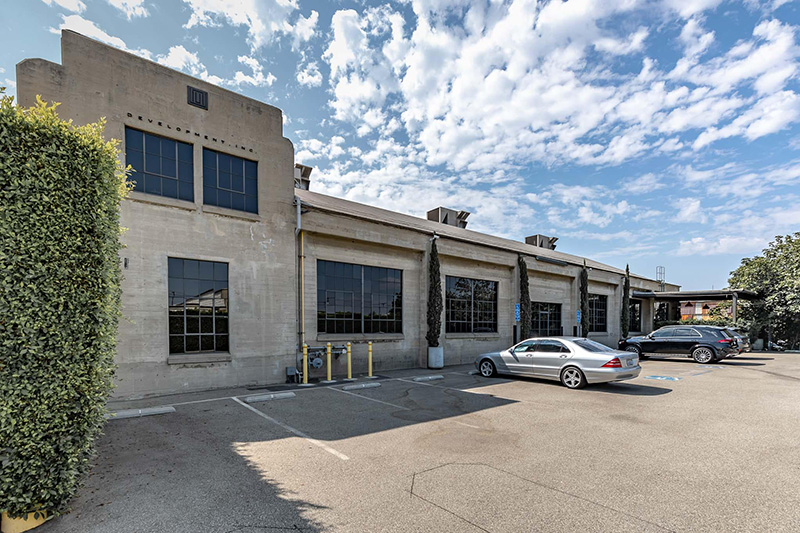 51st Street Building - The Location Portal