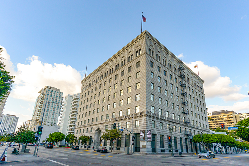 Standard Oil Buiilding - The Location Portal